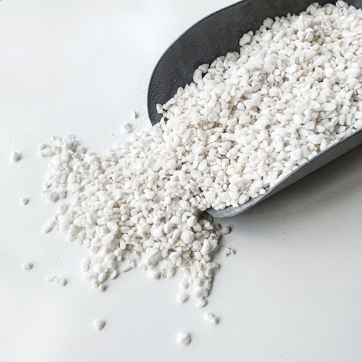 Premium Perlite (Medium Grade) | Plantsmith Indoor Plants Melbourne